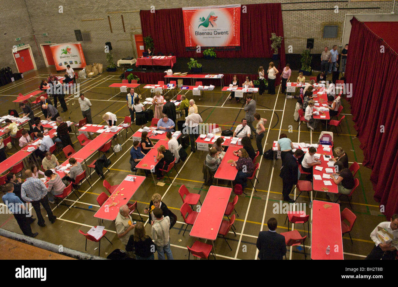 General election counters hi-res stock photography and images - Alamy