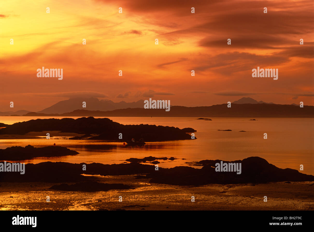 Scottish highlands and islands hi-res stock photography and images - Alamy