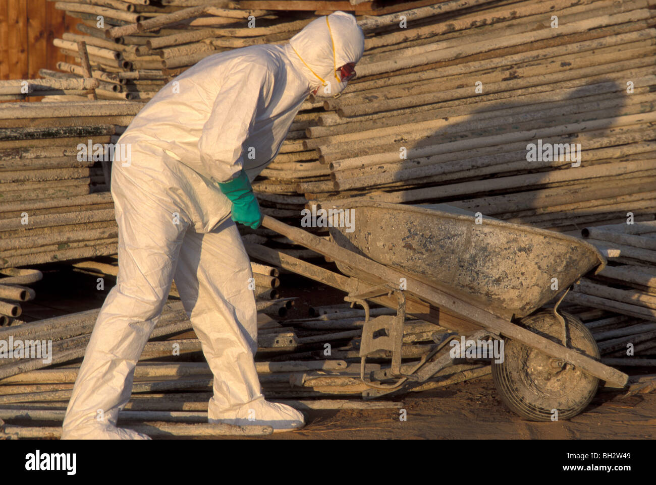 Hazmat hi-res stock photography and images - Alamy