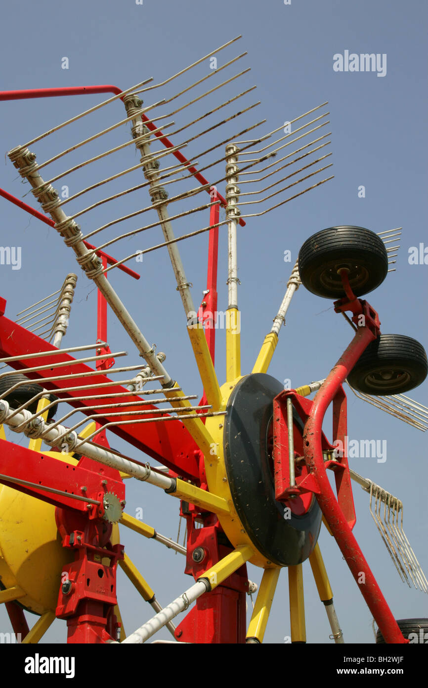 Hay turner hi-res stock photography and images - Alamy