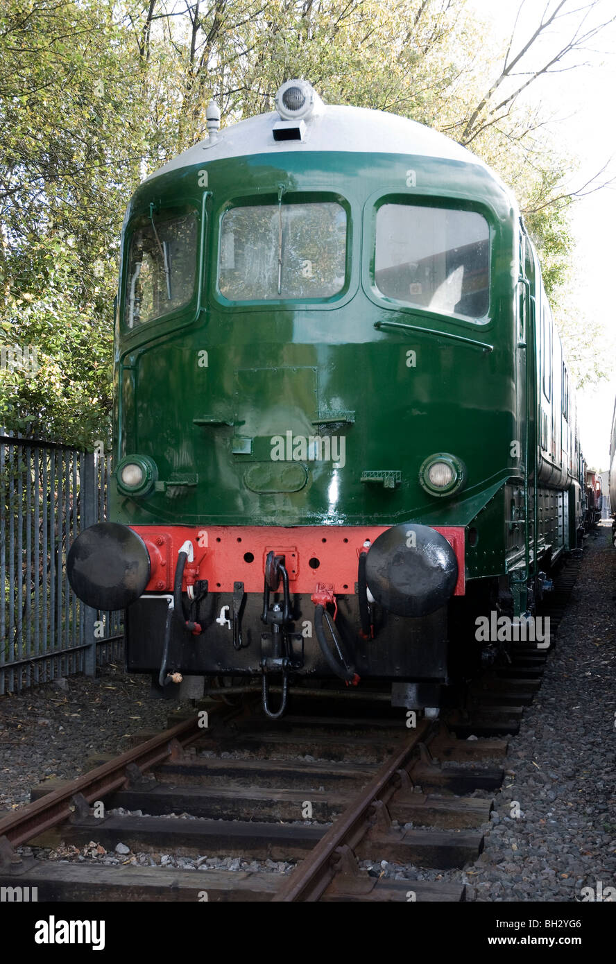 gas turbine locomotive 18000, brown-boveri, barrow hill roundhouse ...