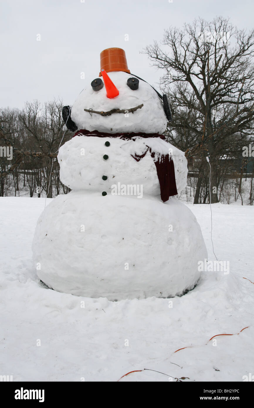 A large snowman Stock Photo - Alamy