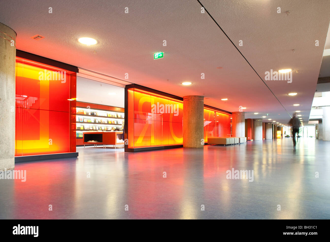 Modern house germany orange hi-res stock photography and images - Alamy