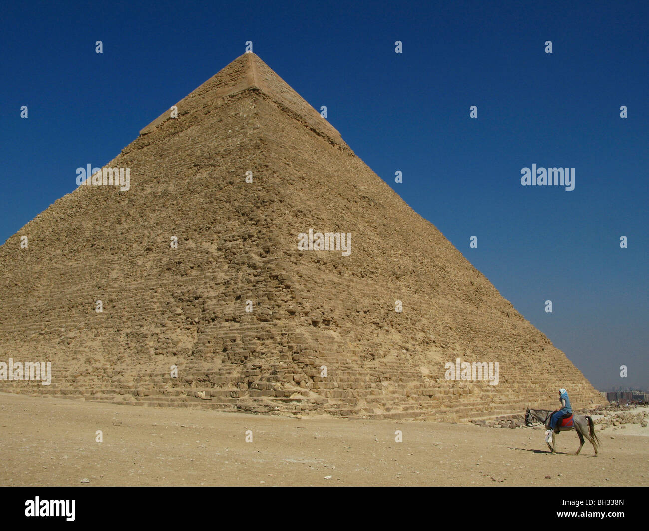 The pyramid of kefren High Resolution Stock Photography and Images - Alamy