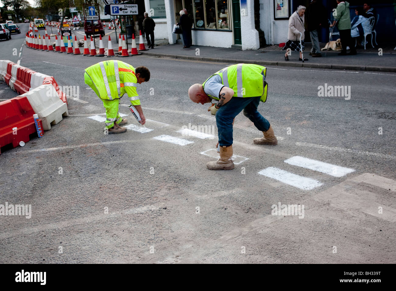Alfred McAlpine Traffic Management Services Ltd Stock Photo - Alamy