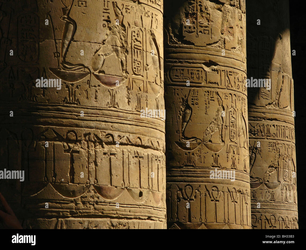 Egyptian hieroglyphics farming hi-res stock photography and images - Alamy