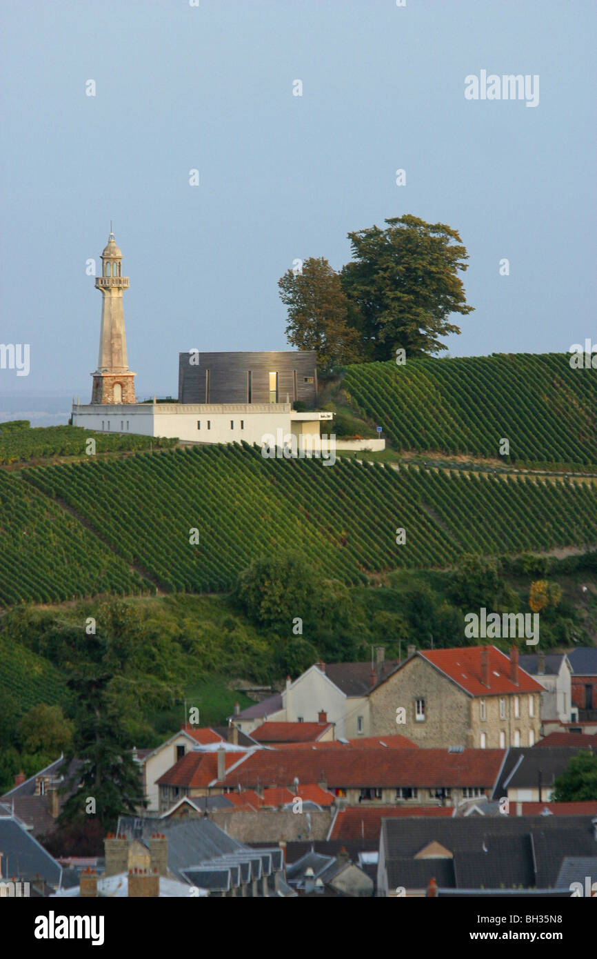 VERZENAY LIGHTHOUSE AND ITS GRAPEVINE MUSEUM, MARNE (51 Stock Photo - Alamy