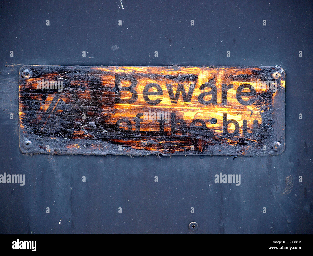 Beware bull warning sign hi-res stock photography and images - Alamy