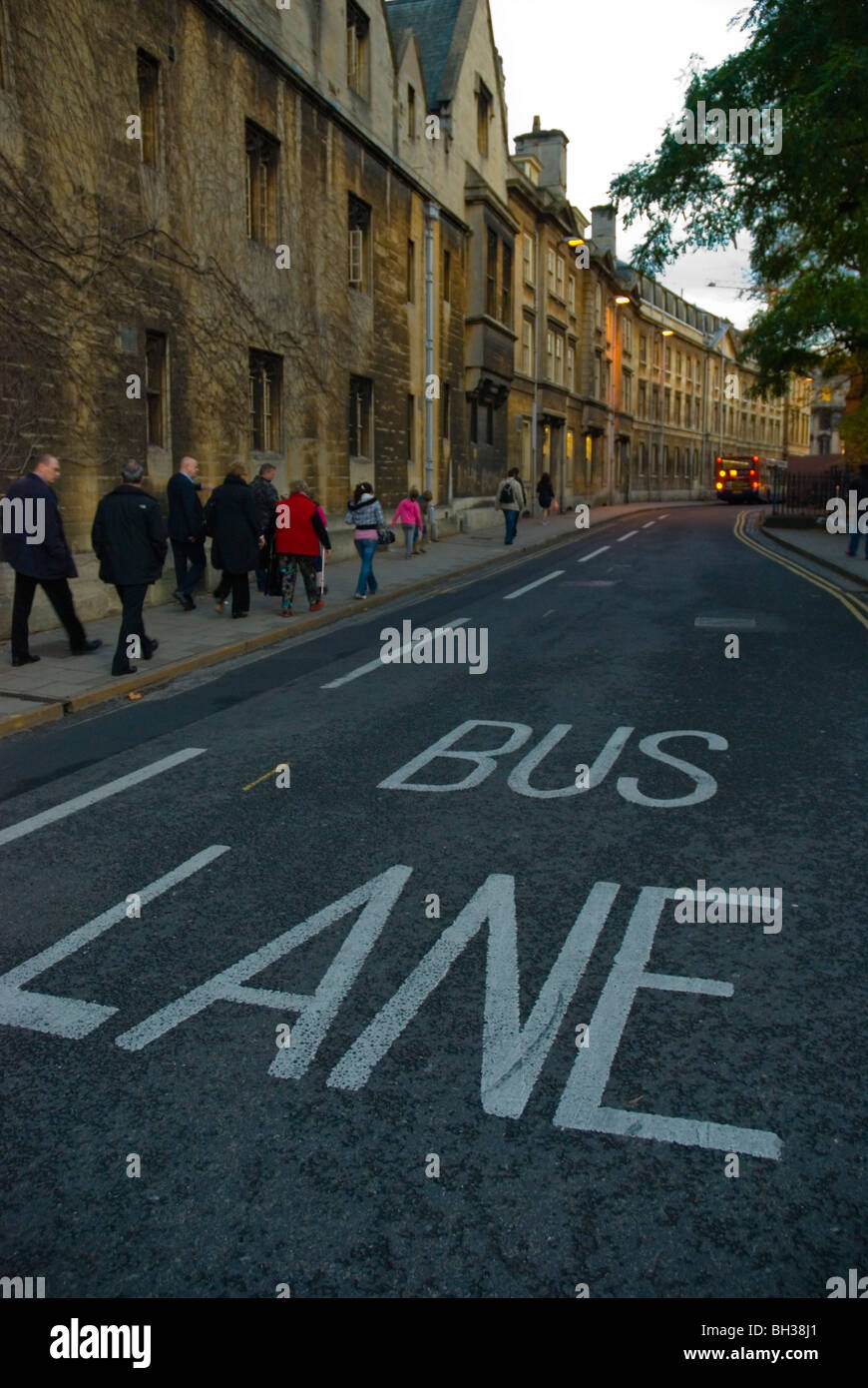 Bus lane oxford hi-res stock photography and images - Alamy