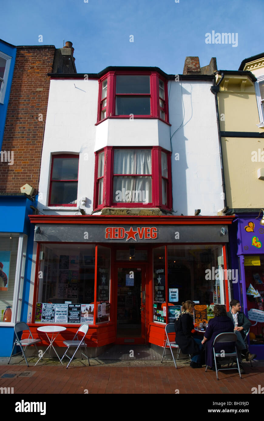 Veggie restaurant cafe hi-res stock photography and images - Alamy