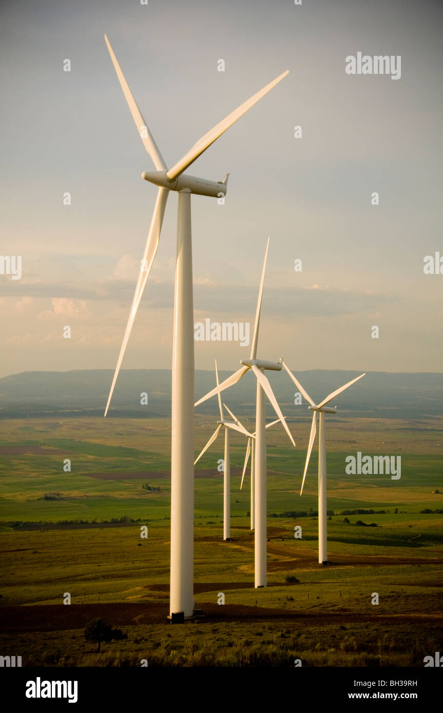 Windy Point Wind Farm in Klickitat County, Washington Photo by Bruce ...