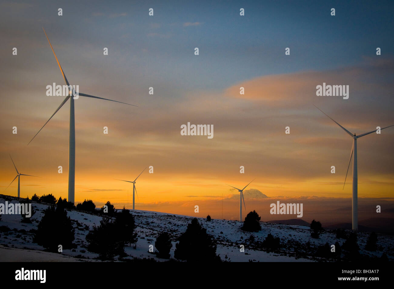 Windy Point Wind Farm in Klickitat County, Washington Photo by Bruce ...
