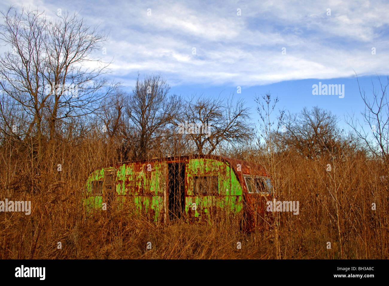 Farm scenes of rural America with rustic barns, charming homes ...