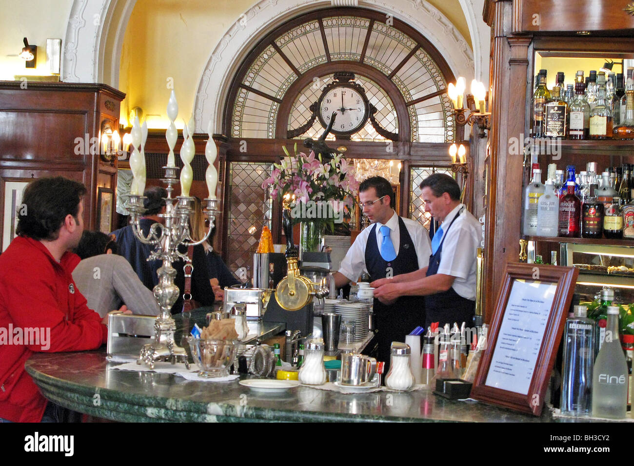 CAFE GILLI, ONE OF THE OLDEST CAFES IN FLORENCE, TUSCANY, ITALY Stock ...