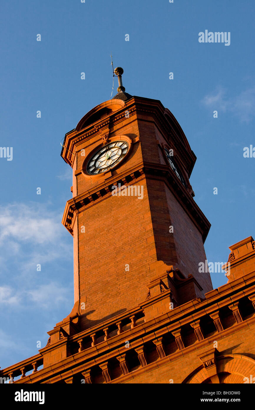 Dock clock tower hi-res stock photography and images - Alamy