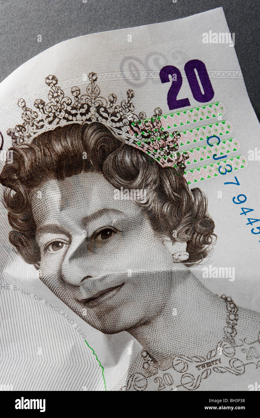 Crumpled twenty pound note hi-res stock photography and images - Alamy