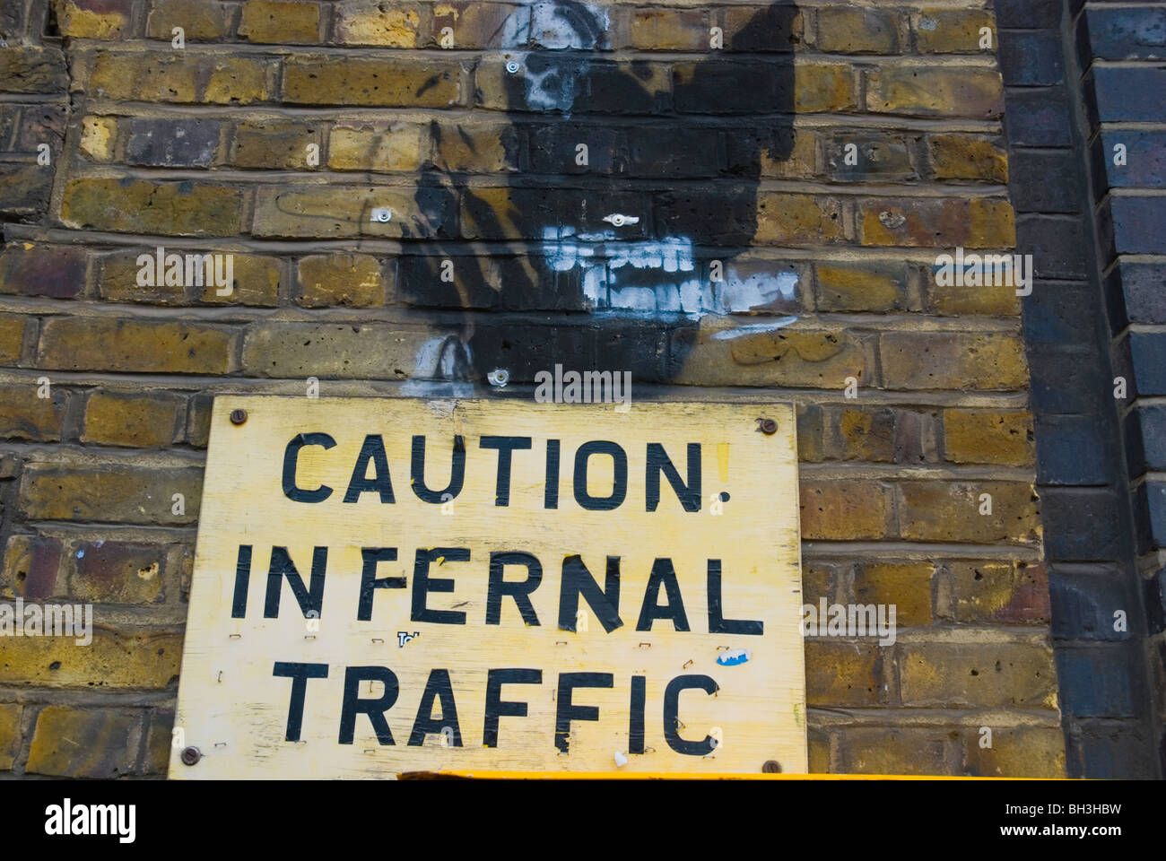 East end sign hi-res stock photography and images - Alamy