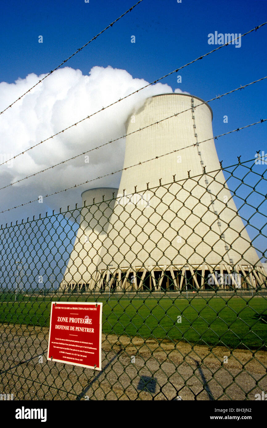 Dawn smoke from the smokestacks of the nuclear power plant hi-res stock ...
