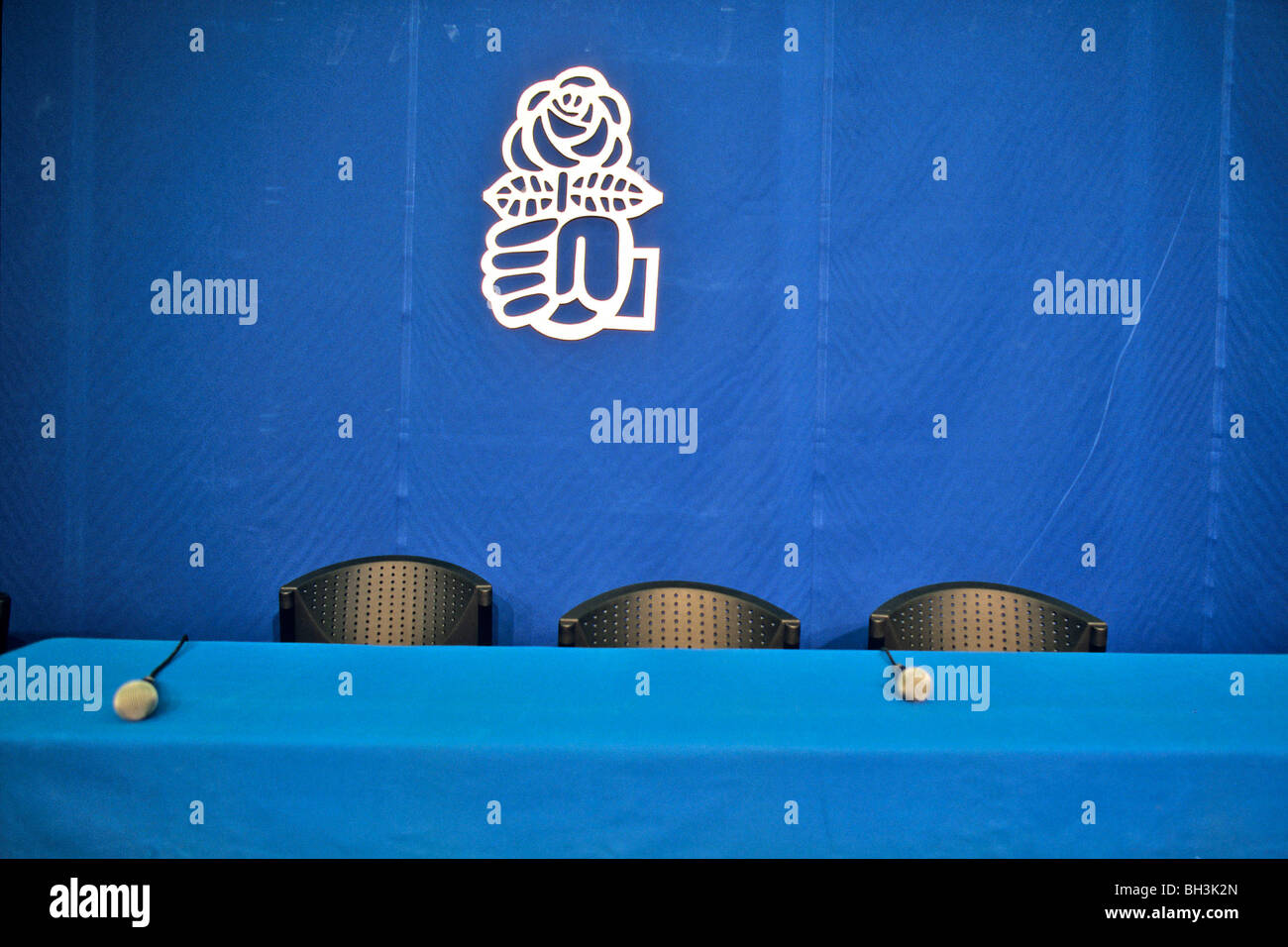 SOCIALIST PARTY, PS, PARIS (75 Stock Photo - Alamy