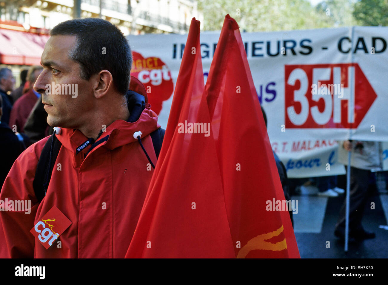 35 hour hi-res stock photography and images - Alamy