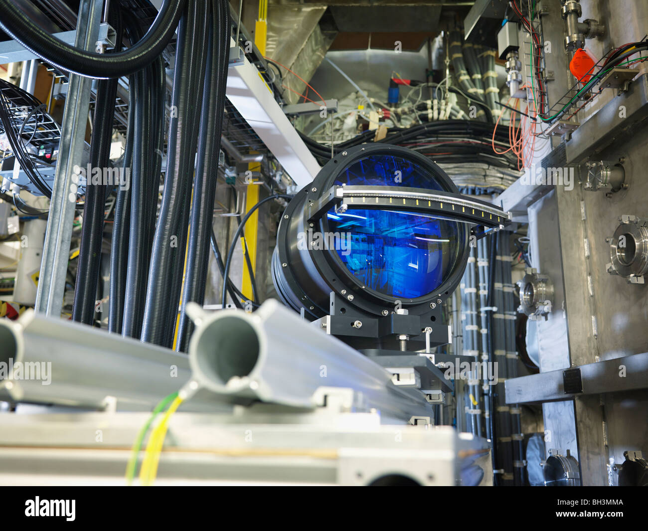Nuclear fusion energy station hi-res stock photography and images - Alamy