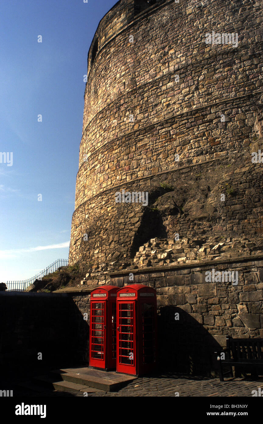 British Red Telephone Box Edinburgh Castle Stock Photo - Alamy