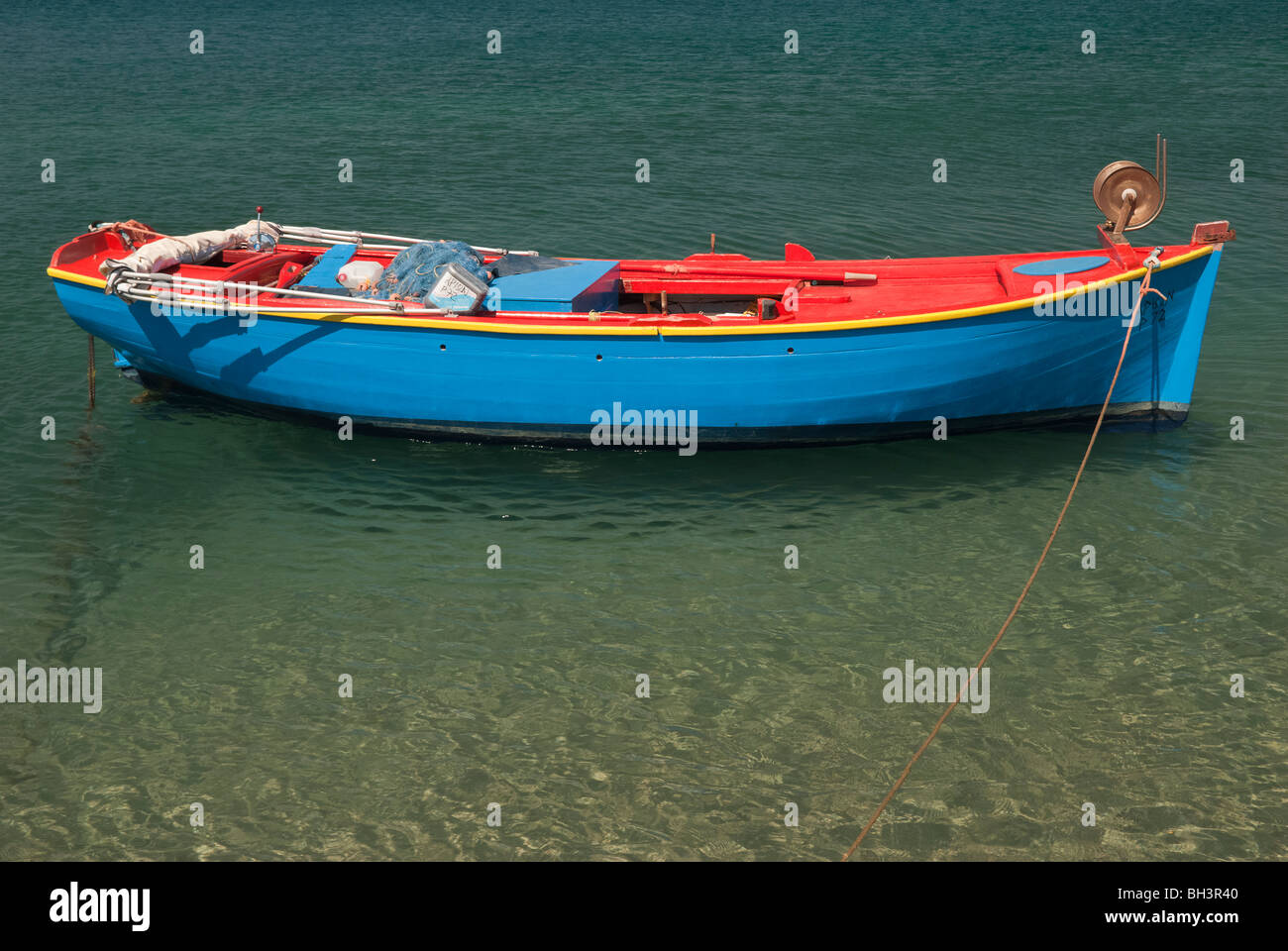 Small island poros hi-res stock photography and images - Alamy