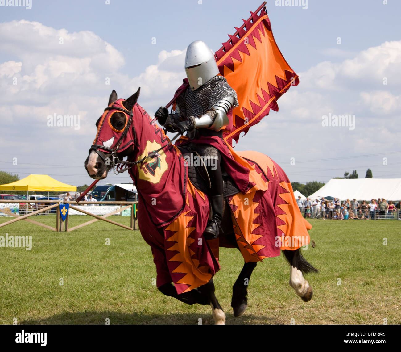 Medieval jousting hi-res stock photography and images - Alamy