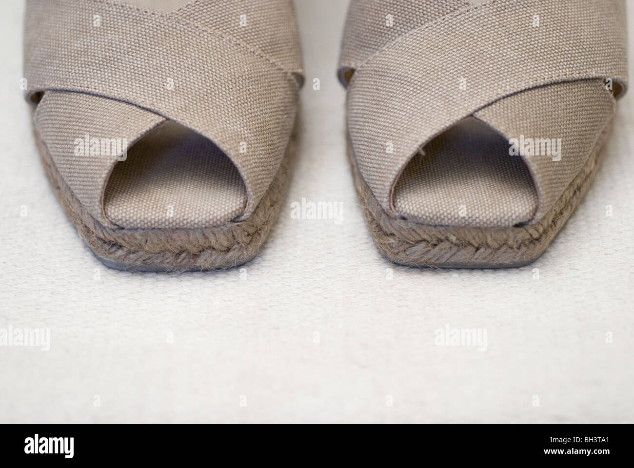 woman summer open shoes Stock Photo - Alamy