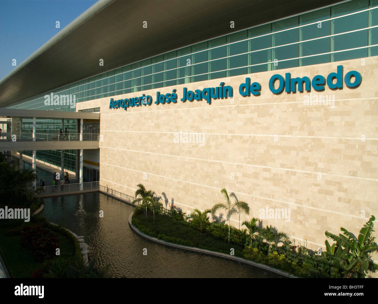Guayaquil airport guayaquil hi-res stock photography and images - Alamy
