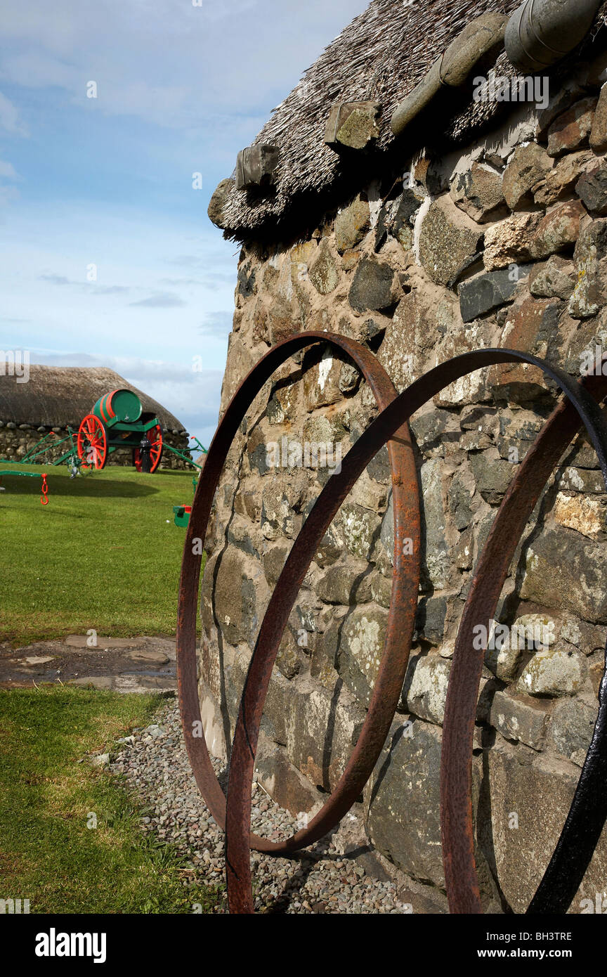 Thatched cottages at Kilmuir Stock Photo - Alamy