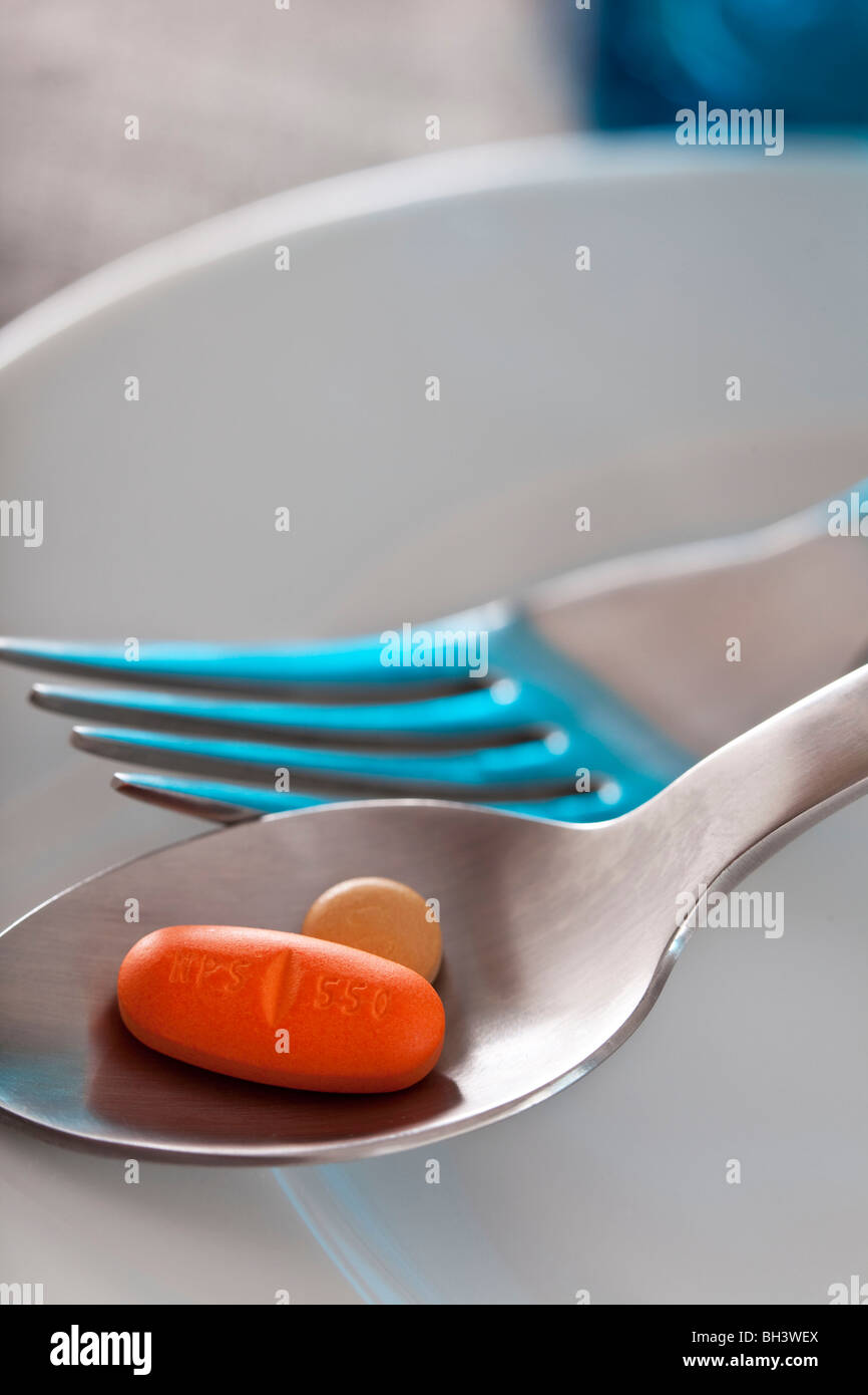 Scored tablet hi-res stock photography and images - Alamy