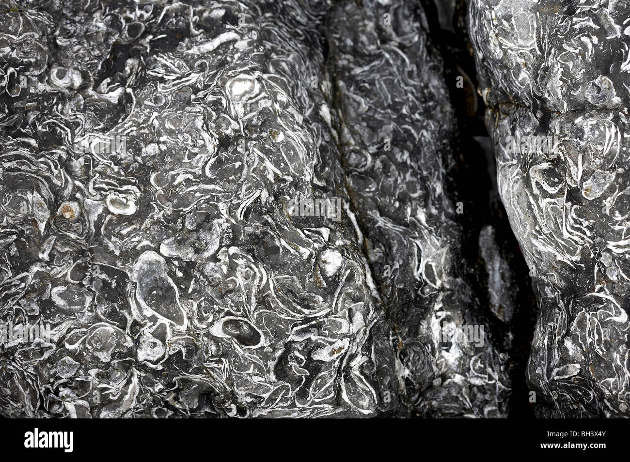 Patterns on the rocks hi-res stock photography and images - Alamy