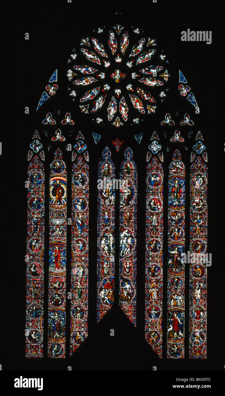 Worcester cathedral window hi-res stock photography and images - Alamy