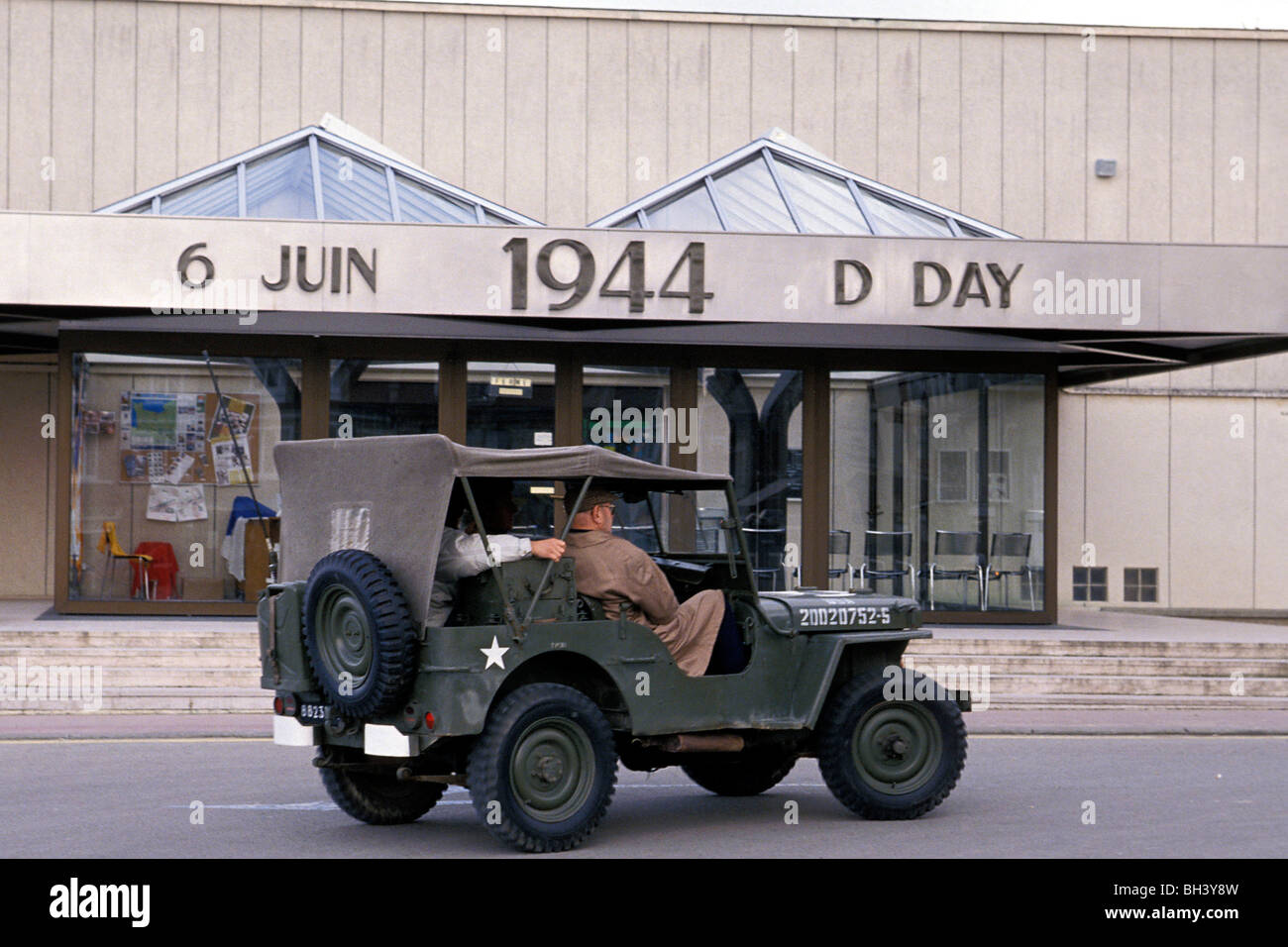 JUNE 6, 1944 MUSEUM, ARROMANCHES, SITE OF THE D-DAY LANDINGS, NORMANDY ...