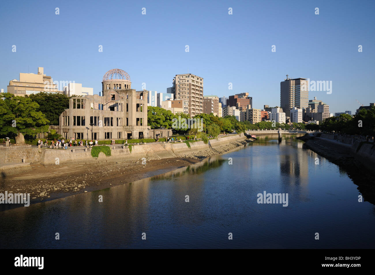 Genbaku Domu (Hiroshima Peace Memorial, aka the Atomic Bomb Dome or A ...