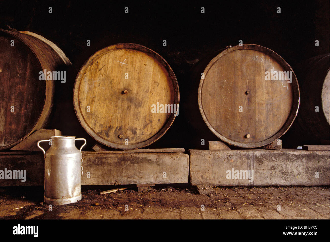 Normandy cider barrel hi-res stock photography and images - Alamy