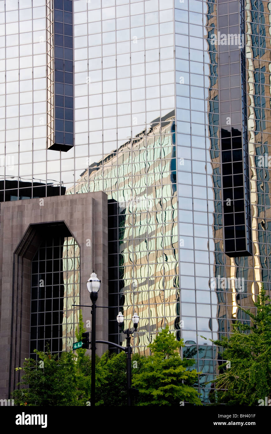 Us bank tower hi-res stock photography and images - Alamy