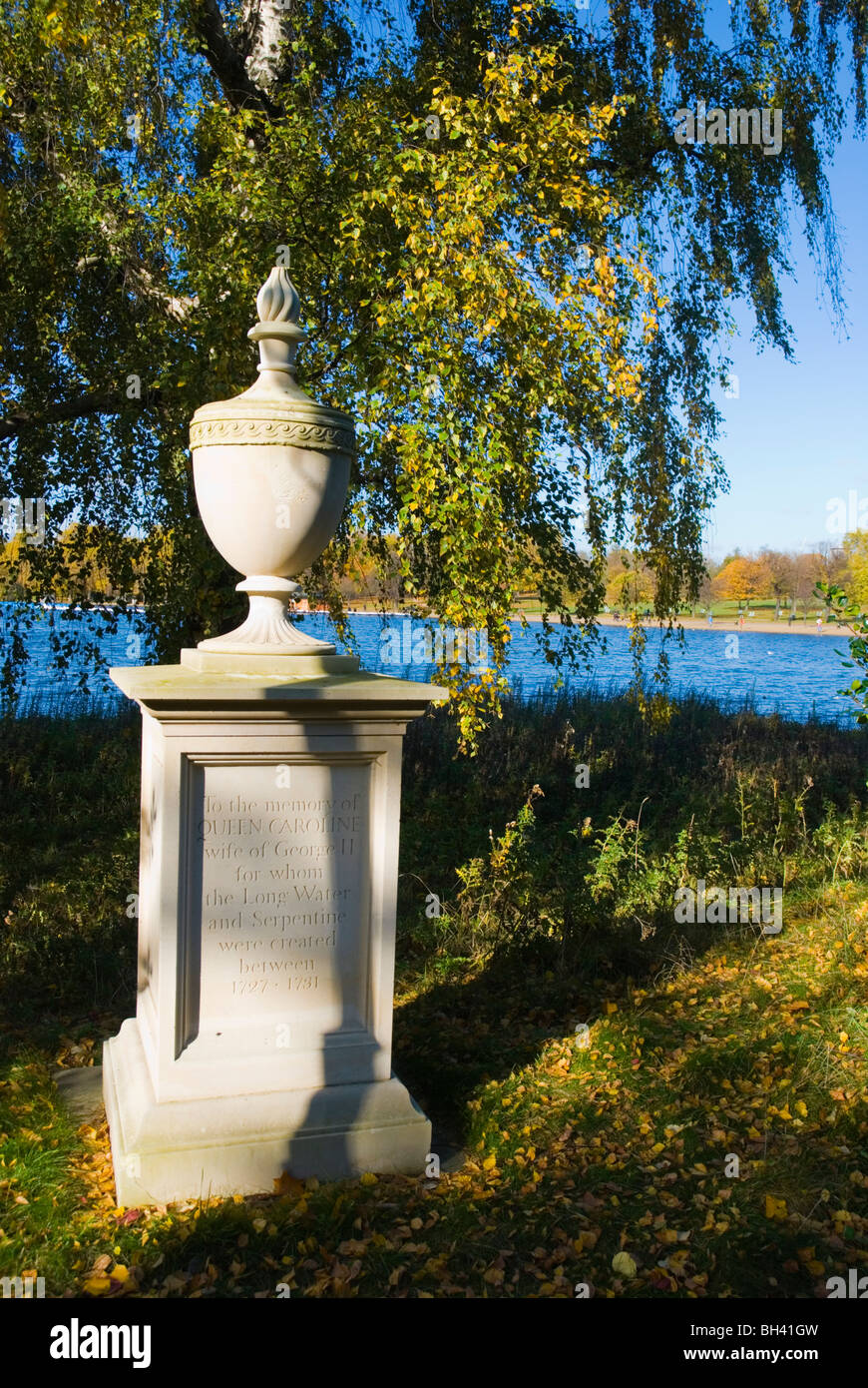 Queen caroline memorial hi-res stock photography and images - Alamy