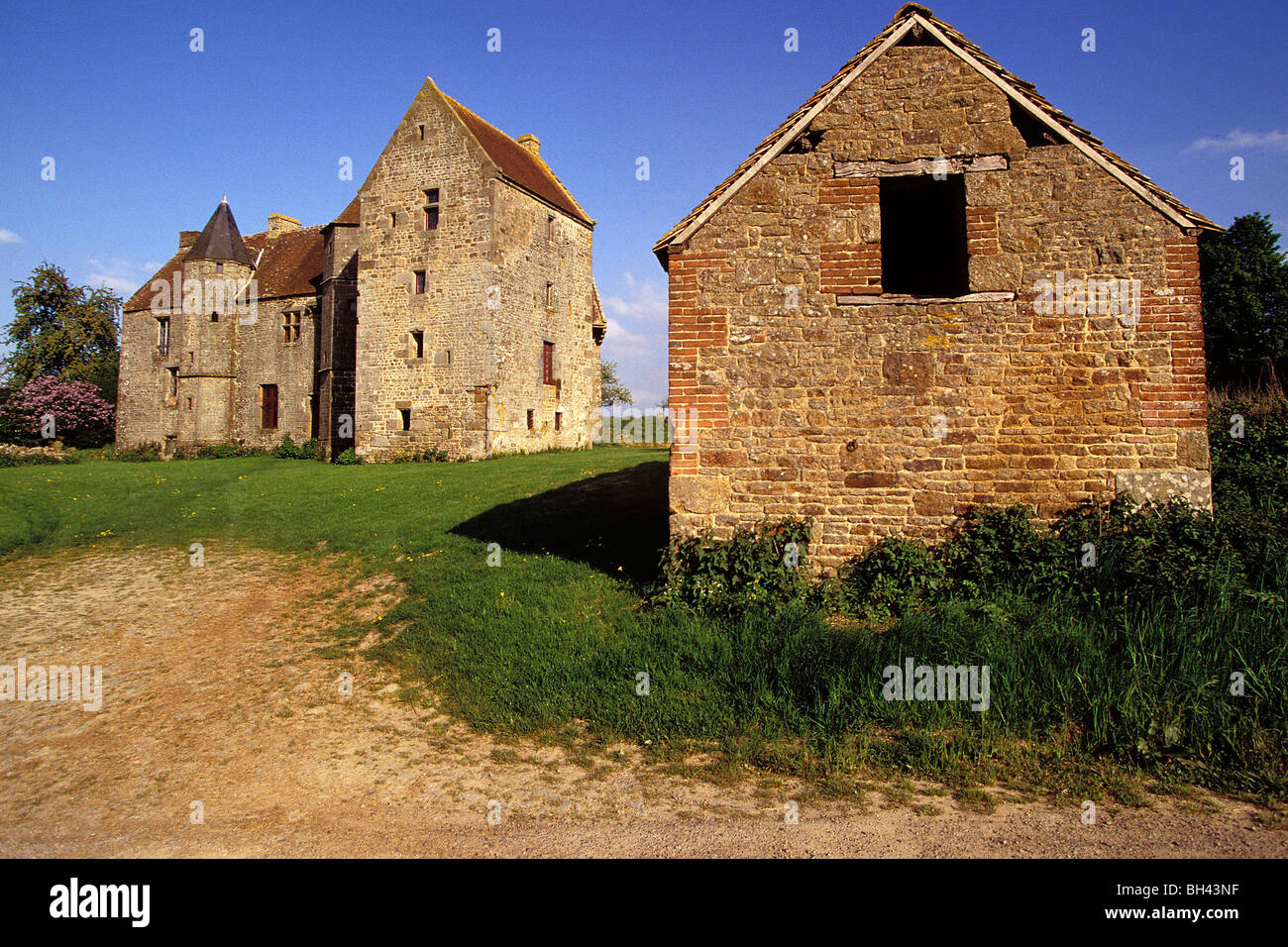 Countryside the logis abode 16th century hi-res stock photography and ...