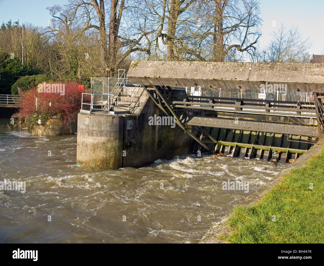 wier gate chippenham Stock Photo - Alamy