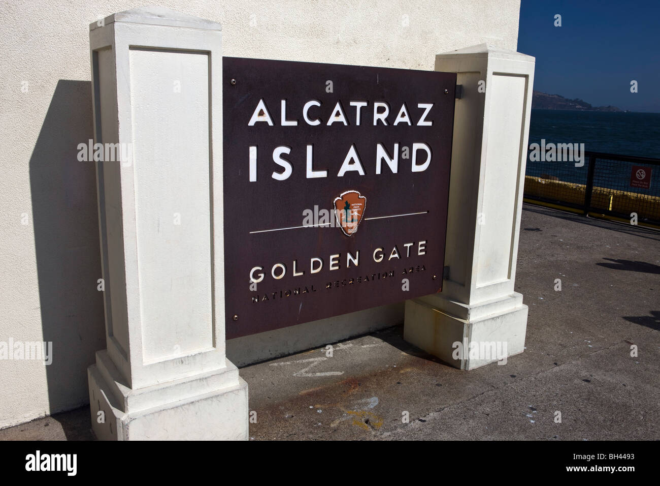 National Park Service welcome sign, Alcatraz Island, Golden Gate ...