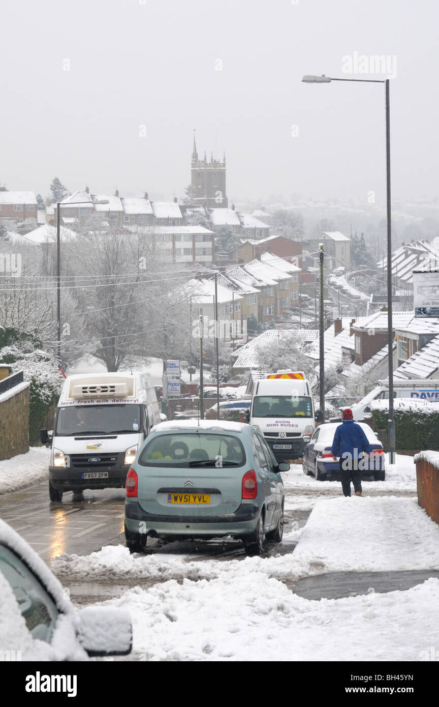 Weather severe winter snow traffic hi-res stock photography and images ...