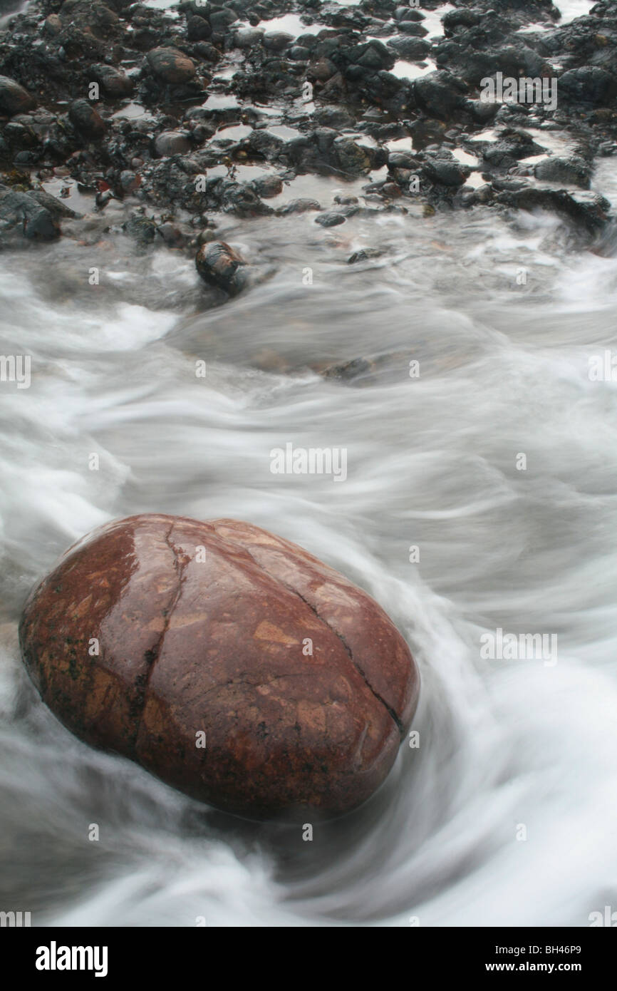 Unmovable rock hi-res stock photography and images - Alamy