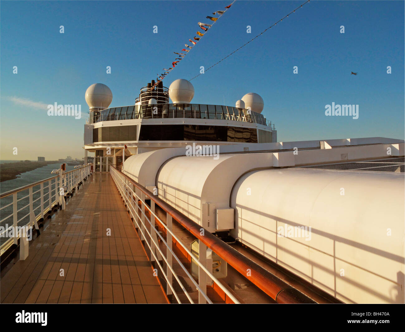 Eurodam cruise ship bridge Stock Photo - Alamy