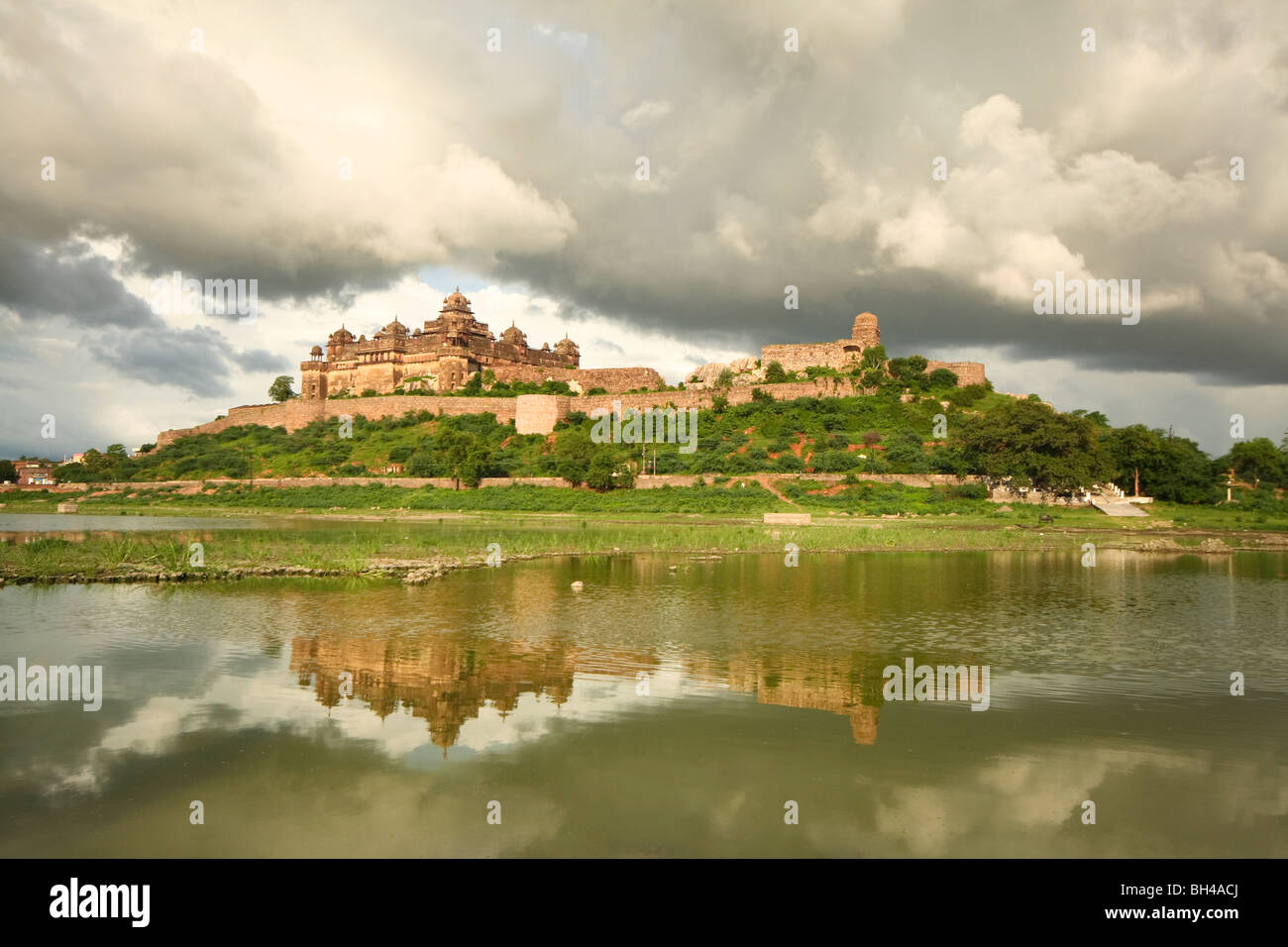 Datia Fort Govind Mandir India Madhya Pradesh Stock Photo - Alamy