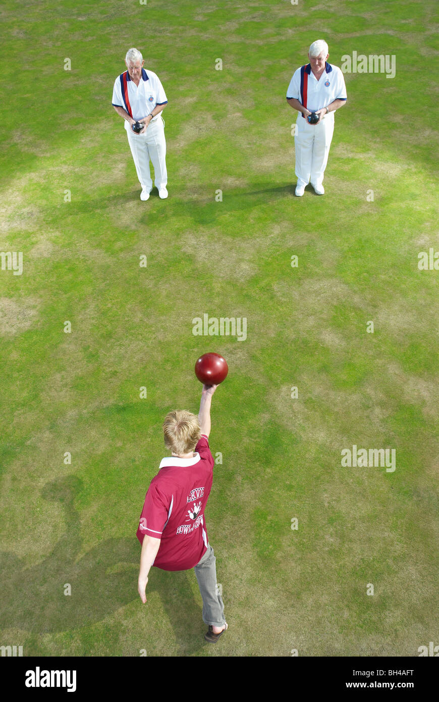 Bowling pins with face hi-res stock photography and images - Alamy