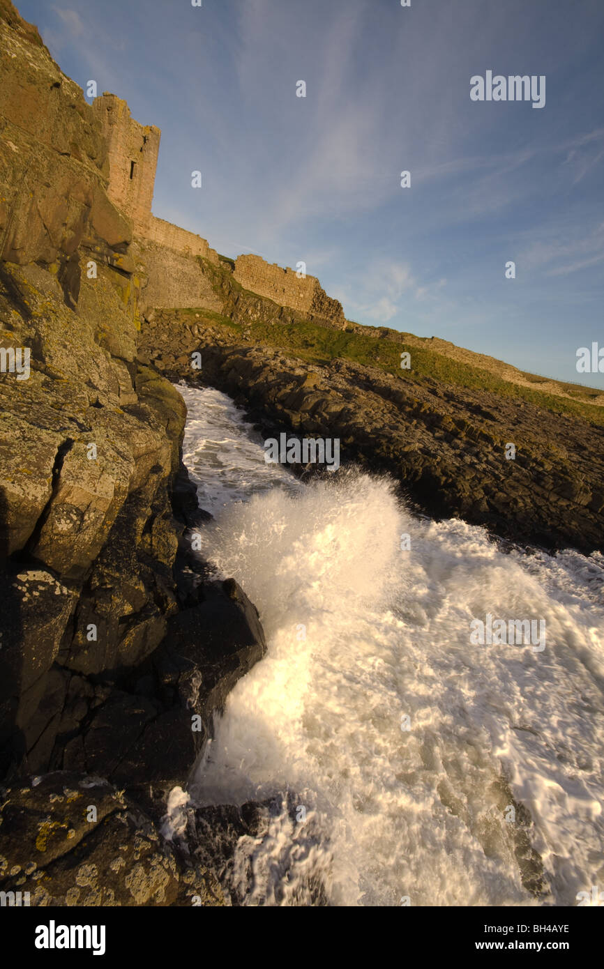 Beach Dunstanburgh Castle Embleton Northumberland Stock Photo - Alamy