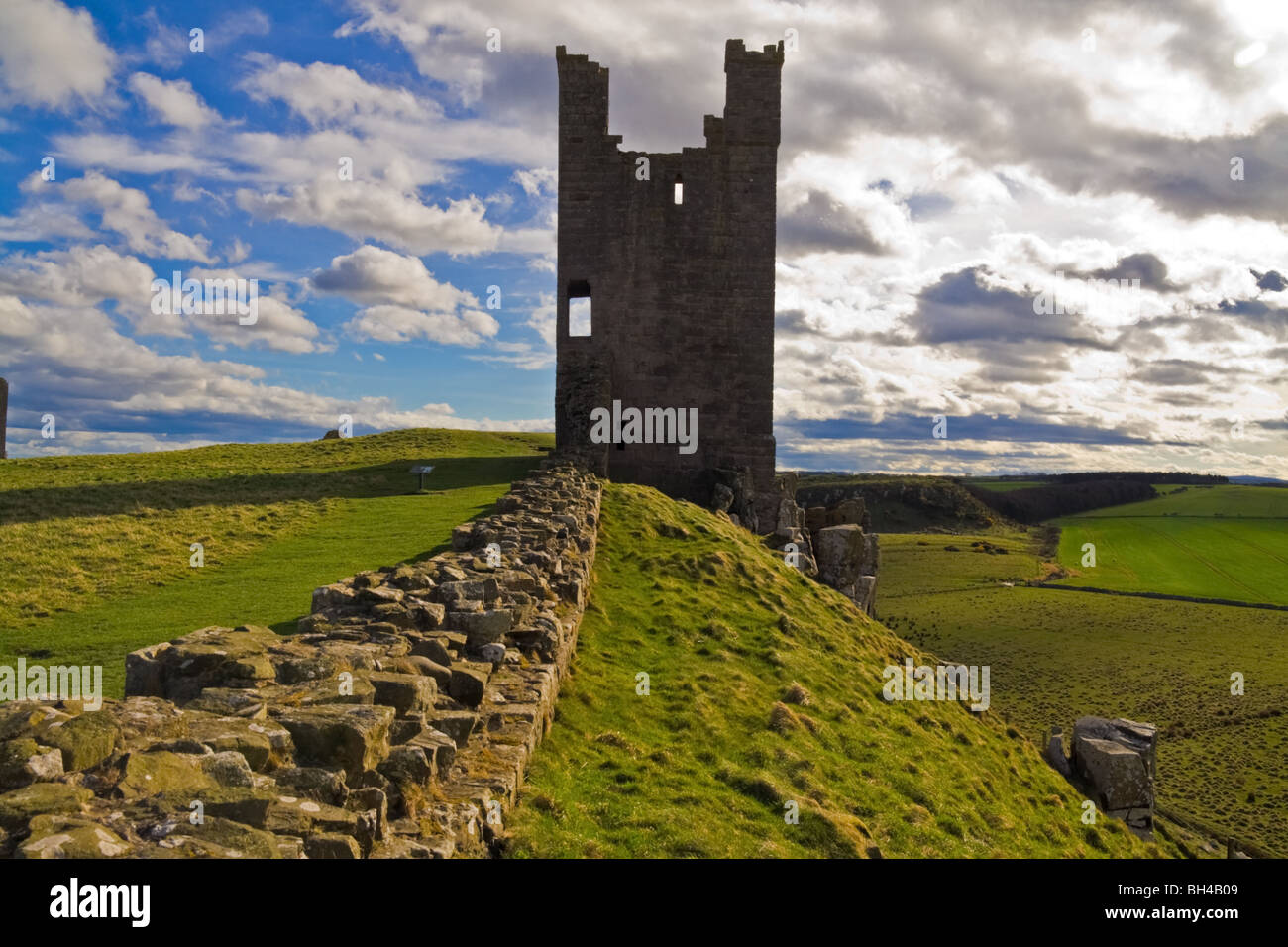 Dunstanburgh Castle Embleton Northumberland Stock Photo - Alamy
