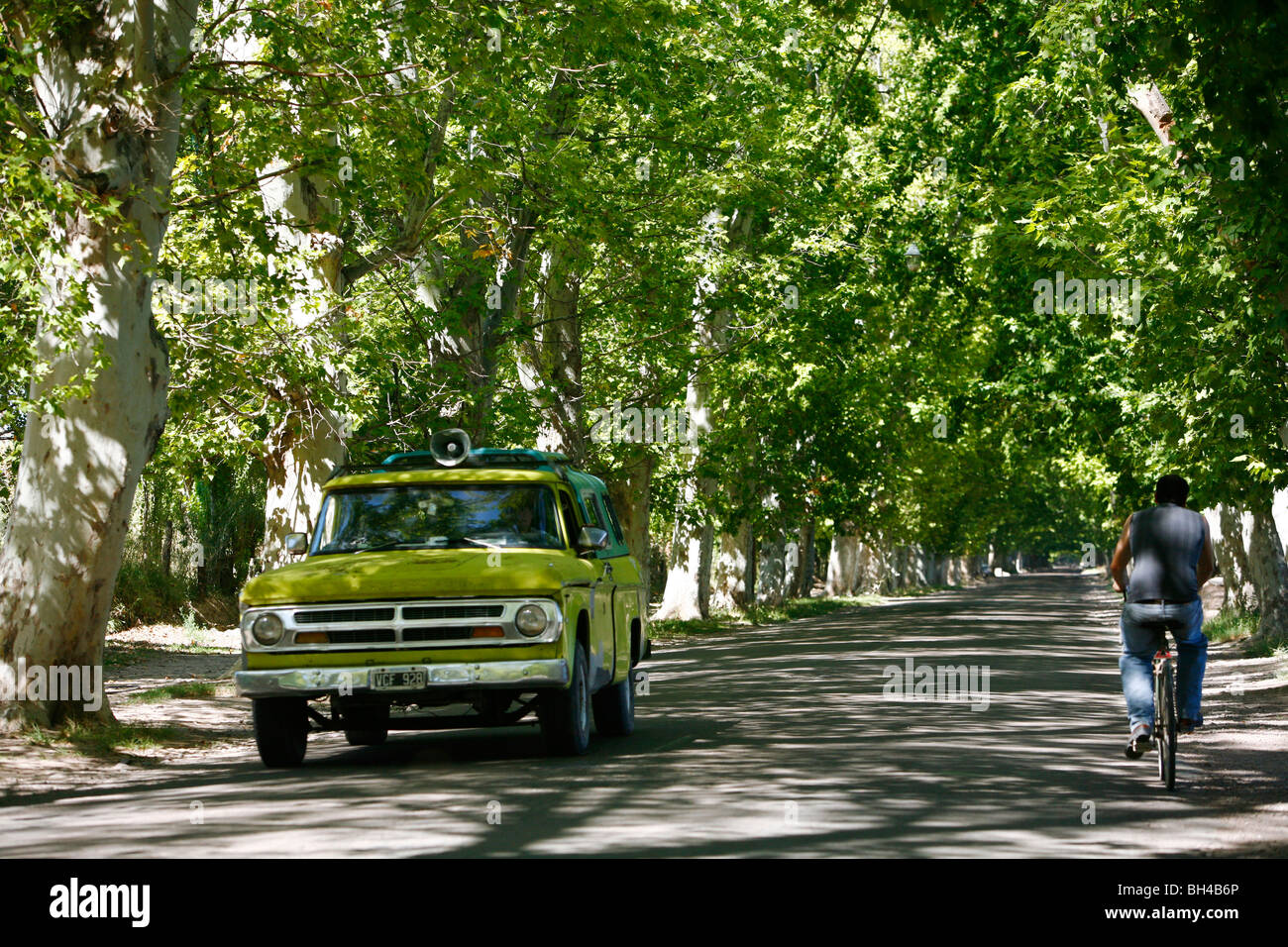 Typical Road High Resolution Stock Photography and Images - Alamy